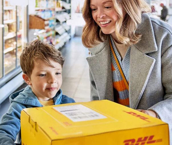 Menschen bei Post & DHL - Zugestellt - Deutschland