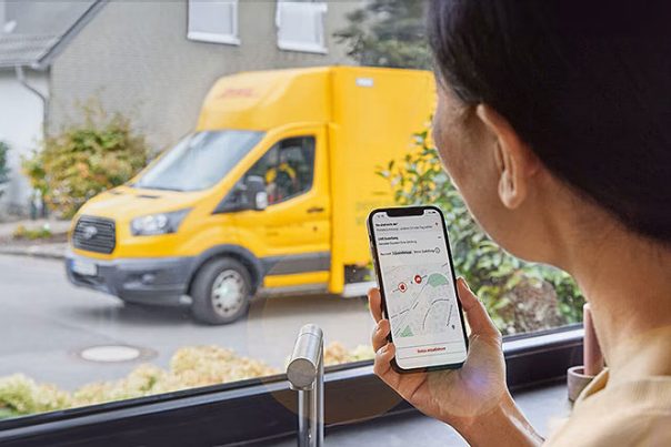 Menschen bei Post & DHL - Zugestellt - Deutschland