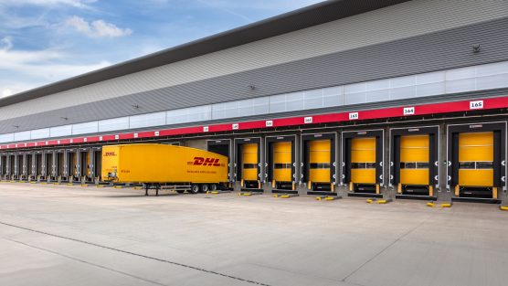Inside DHL’s new e-comm hub in the UK - Delivered - Global