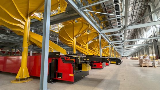 Inside DHL’s new e-comm hub in the UK - Delivered - Global