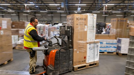 This DHL driver is driving the future - Delivered - Global