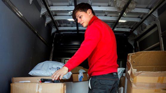 Meet a peak-season driver for DHL Freight - Delivered - Global