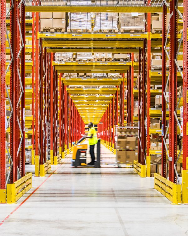 AI in logistics & supply chains - Delivered - Global