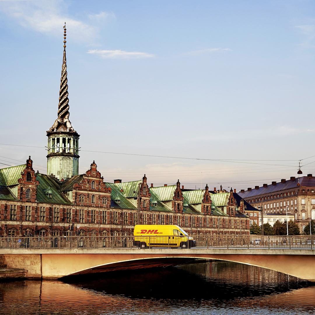 DHL Express - Fast. Door-to-Door. Courier Delivered - Germany