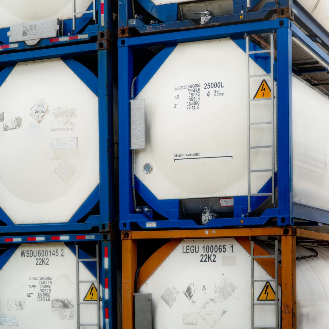 The Right Bulk Shipping Method for Your Cargo - DHL Global Forwarding ...