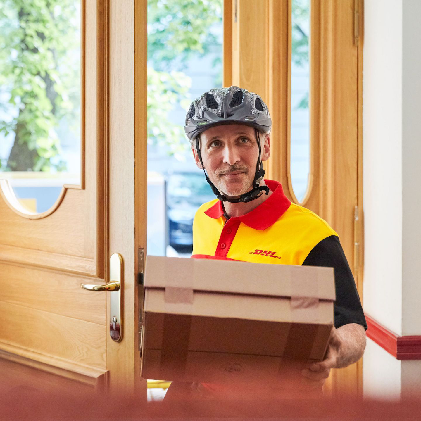 DHL eCommerce for Document and Package Shippers - DHL eCommerce - France