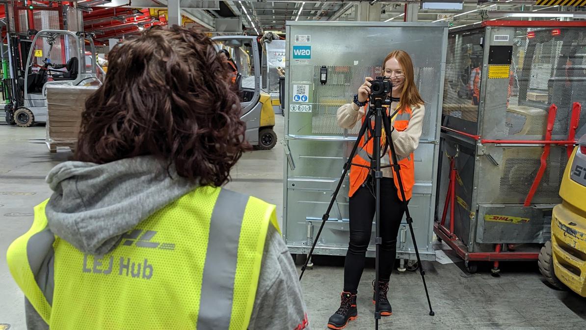 Action! A video shoot at the DHL Hub Leipzig! - Hub Leipzig - Germany