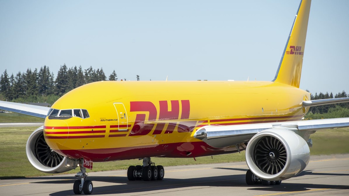 DHL étend sa flotte intercontinentale avec le nouvel avion-cargo Boeing ...