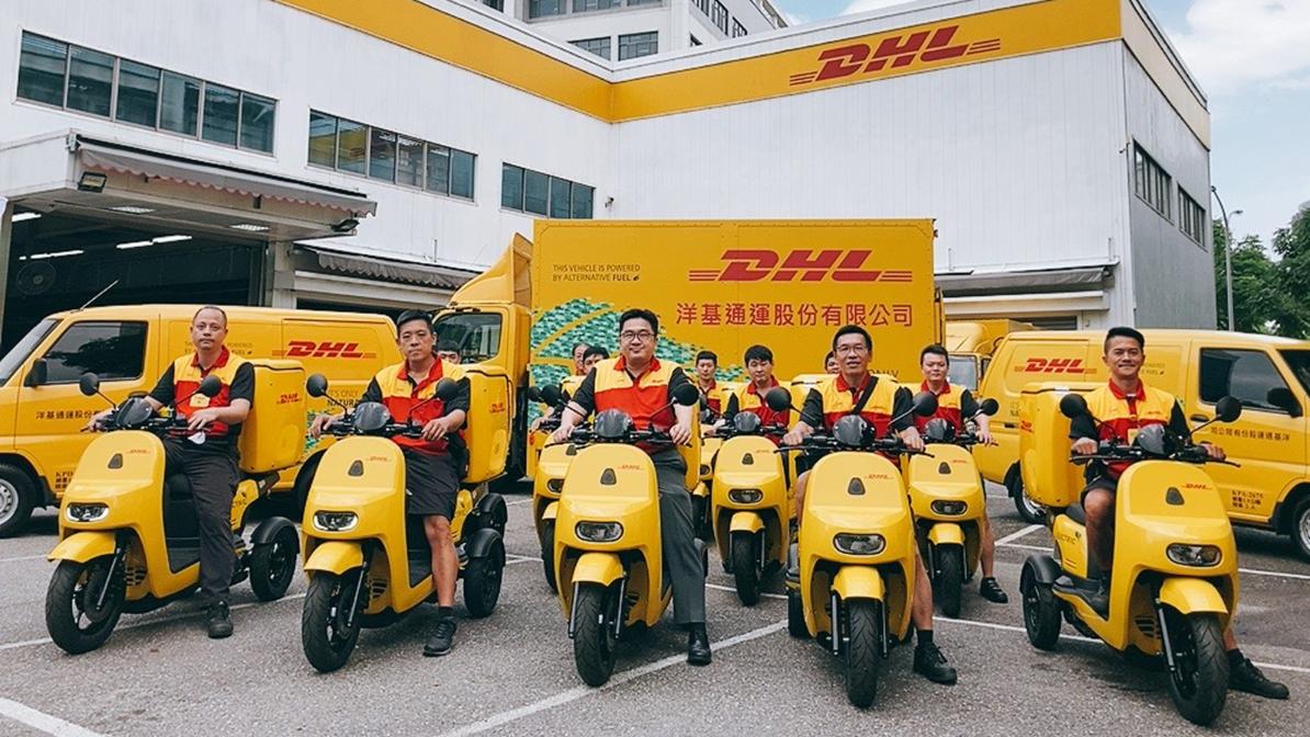 國際快遞加速永續物流旅程 納入宏佳騰智慧電車至台灣運務車隊 - DHL - Taiwan 台灣