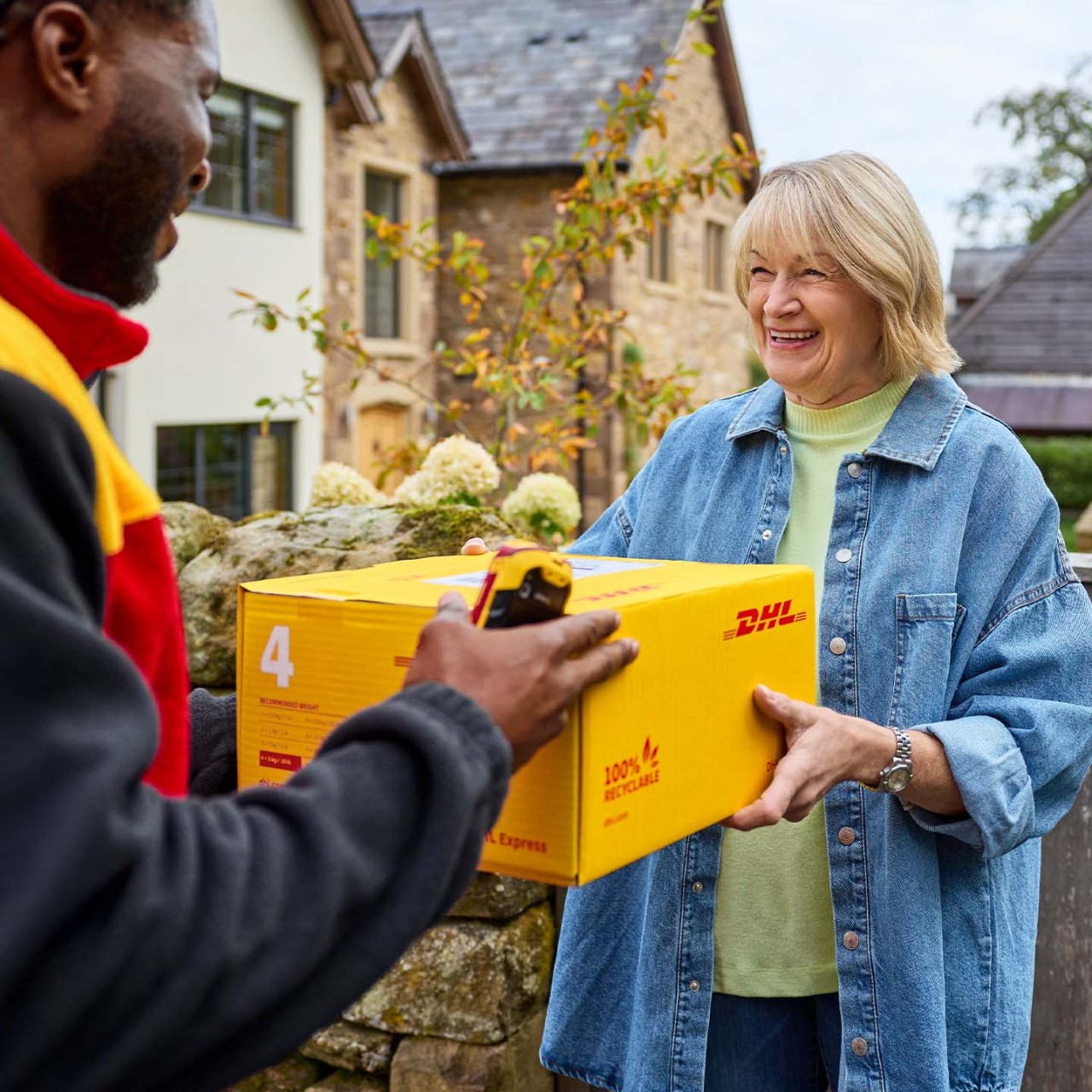 Packing and Shipping Supplies - DHL Express United States of America