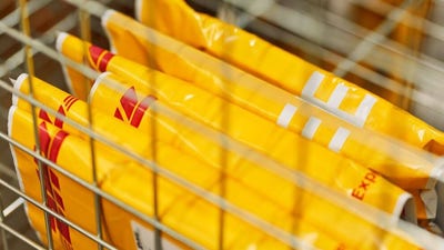 DHL Express Pallet Box: Guide to Pallet Shipping | DHL Express Singapore