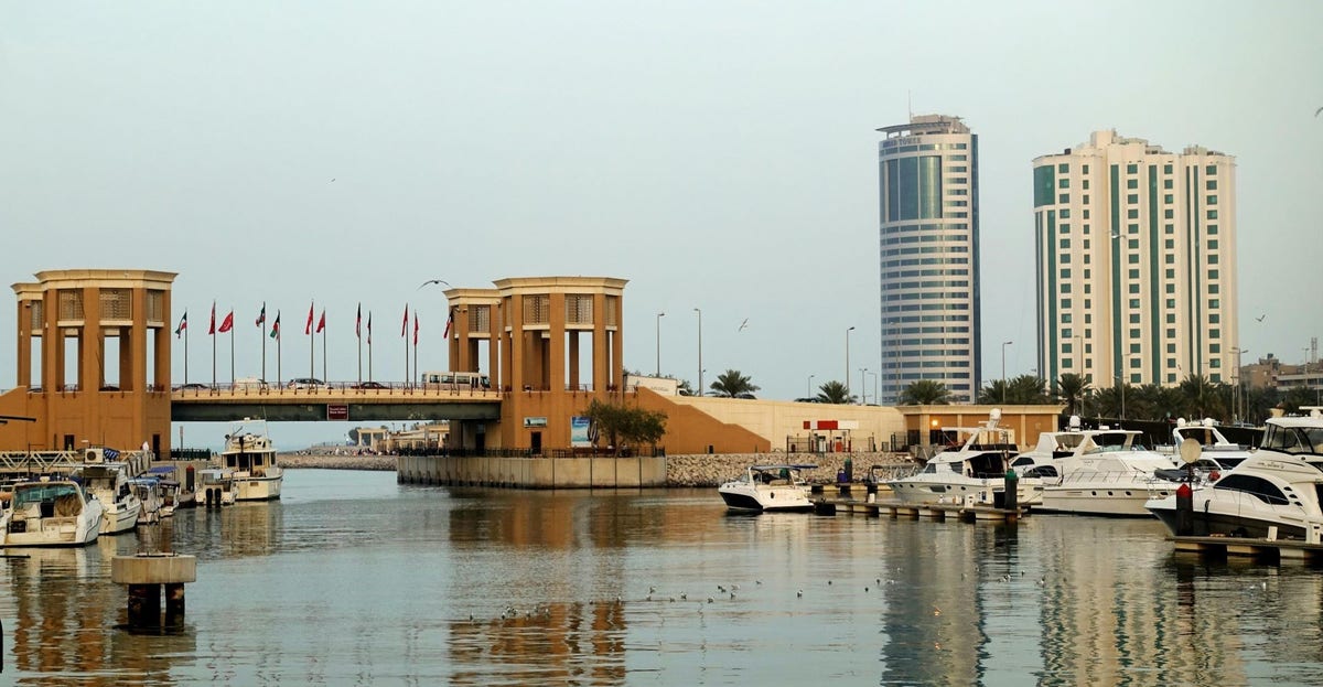 Shipping to Bahrain from Singapore | DHL Express Singapore