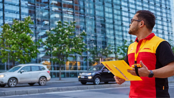 Creating Your Waybill | DHL UK
