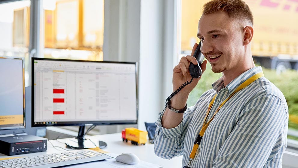 Contact DHL Express | Customer Service & Support | DHL United States