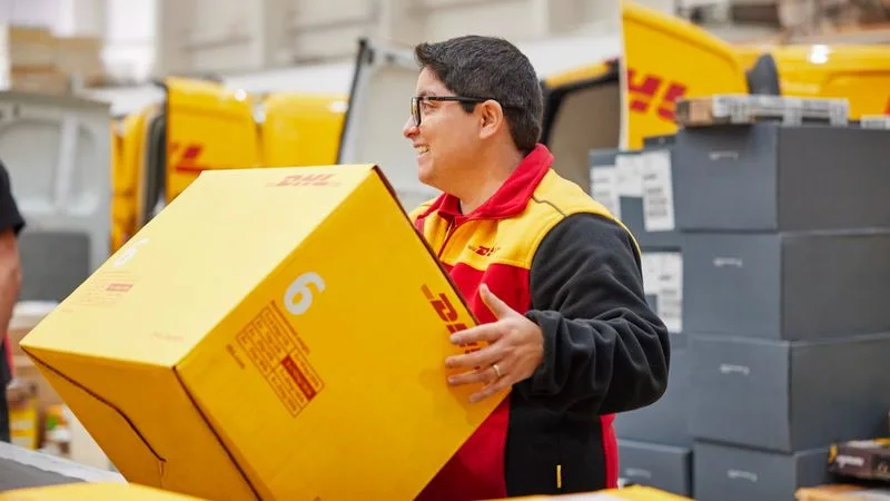 How to Use Shipping Cost Calculator - DHL Express Thailand | DHL Thailand