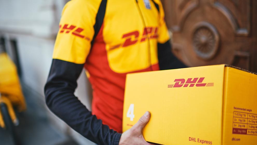 Door-to-Door Doorstep Delivery for Imports - DHL Express IN | DHL India
