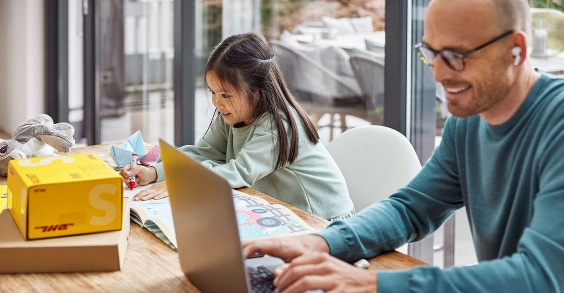 Parcel Delivery Drop Off with DHL Express | DHL Express Singapore