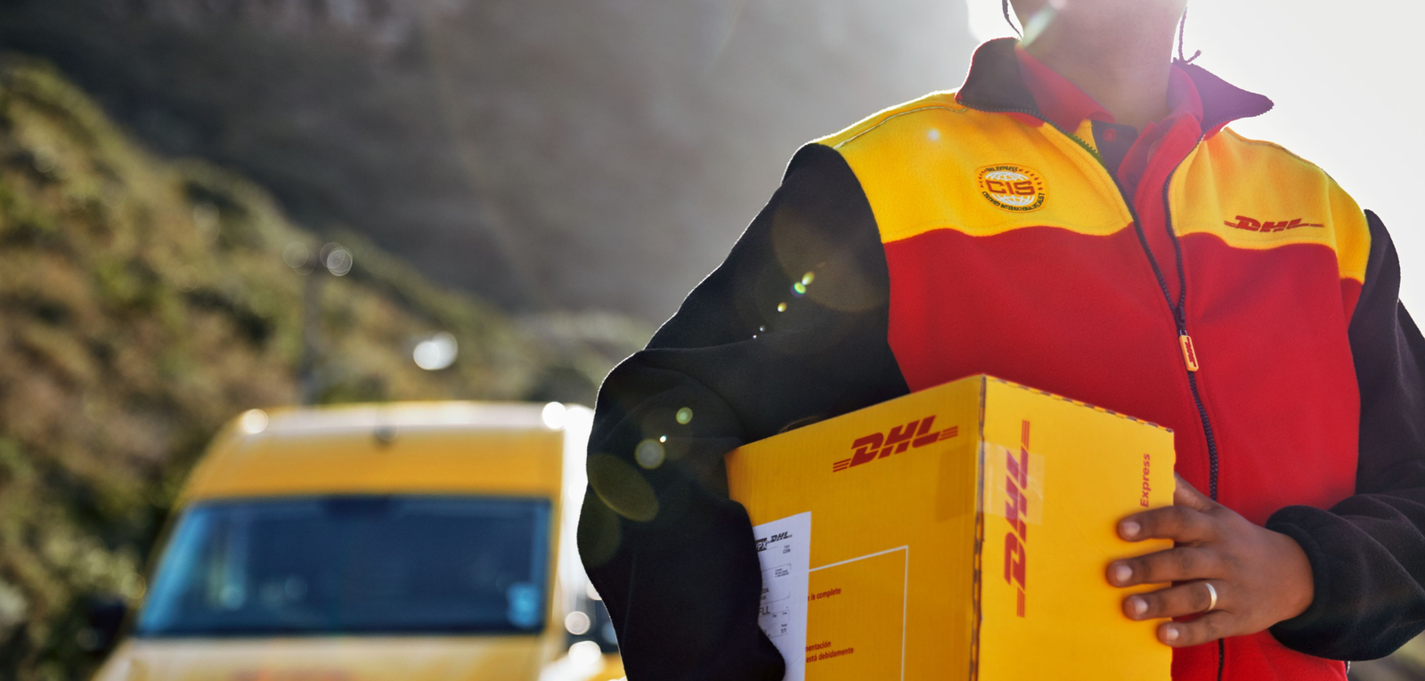 DHL | Arrange a pick up and service point locator | DHL Ireland