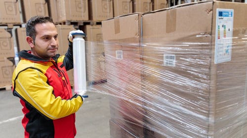 Packing Heavy Items for Shipping | DHL Express Singapore