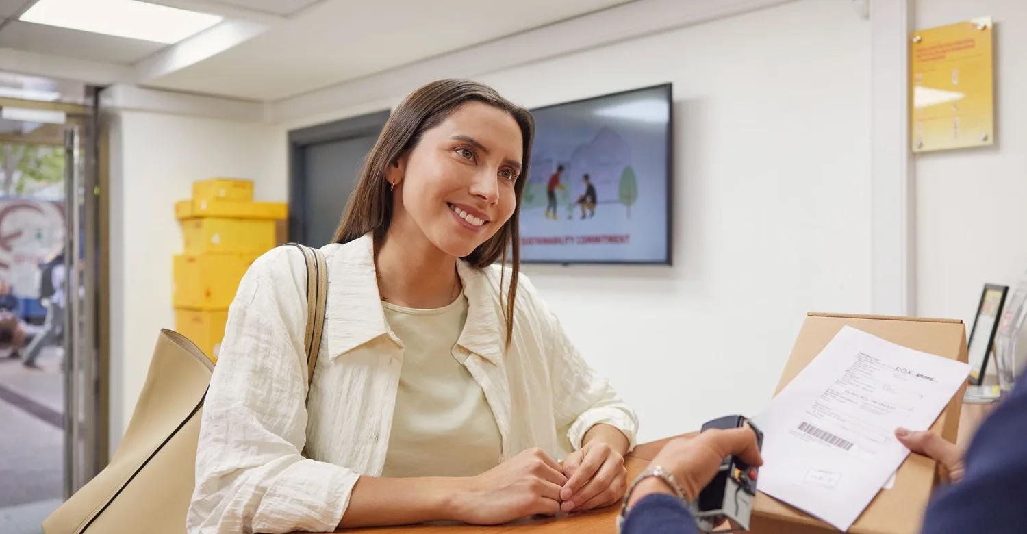 How to Track Your DHL Express Shipment - DHL Express IN | DHL India