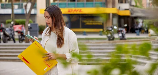 How to Use Receiver Paid Service - DHL Express HK