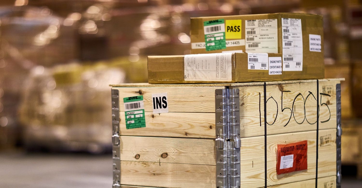 Best practices & strategies for shipping heavy items | DHL Express ...