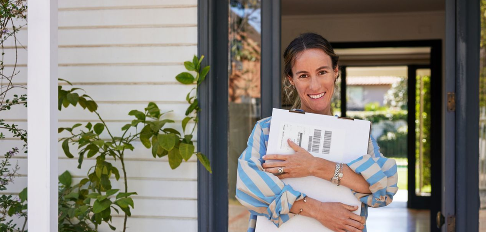 Shipment insurance with DHL Express | DHL Japan | DHL Express Japan