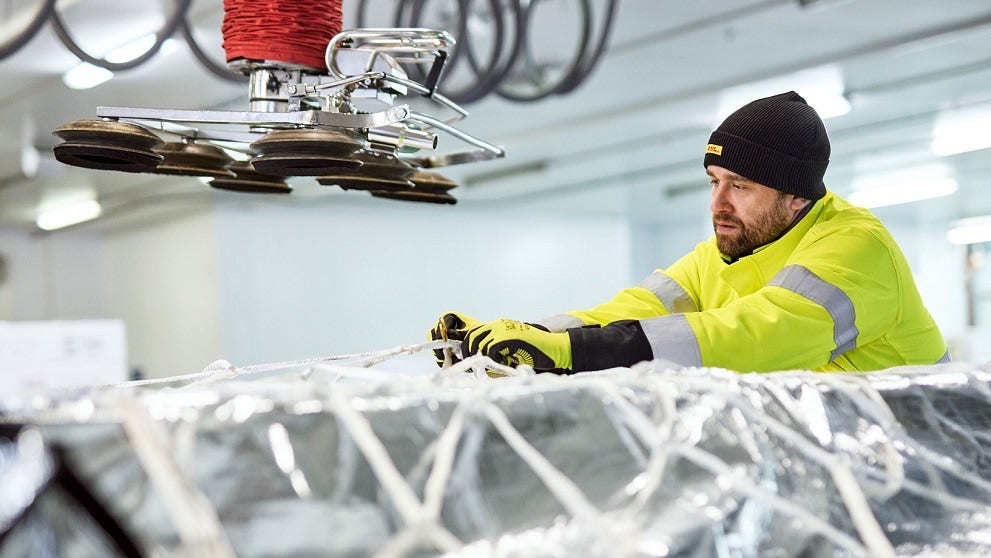 DHL Export services | DHL UK