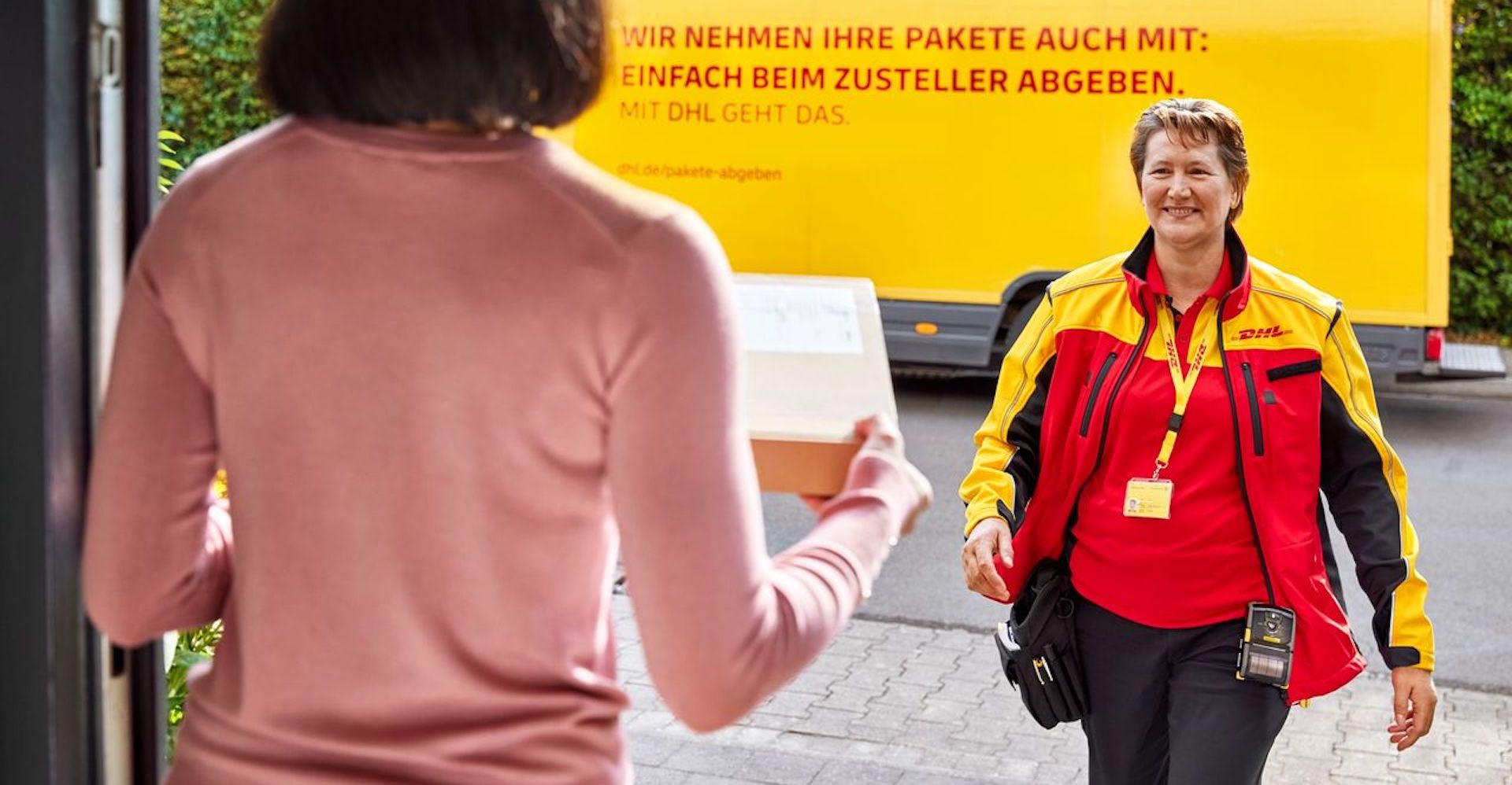 Customs duties & taxes online guide for importing into AU | DHL Australia