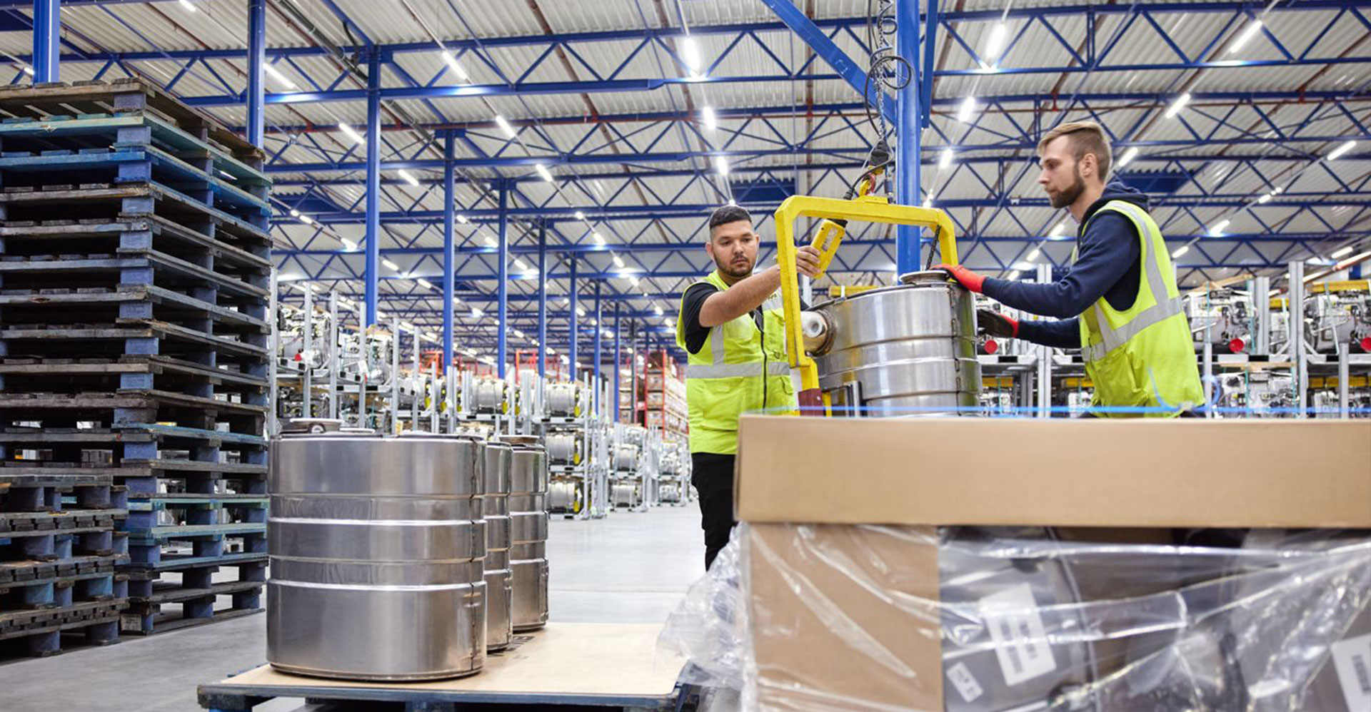 Business tips for shipping large bulky items internationally | DHL ...