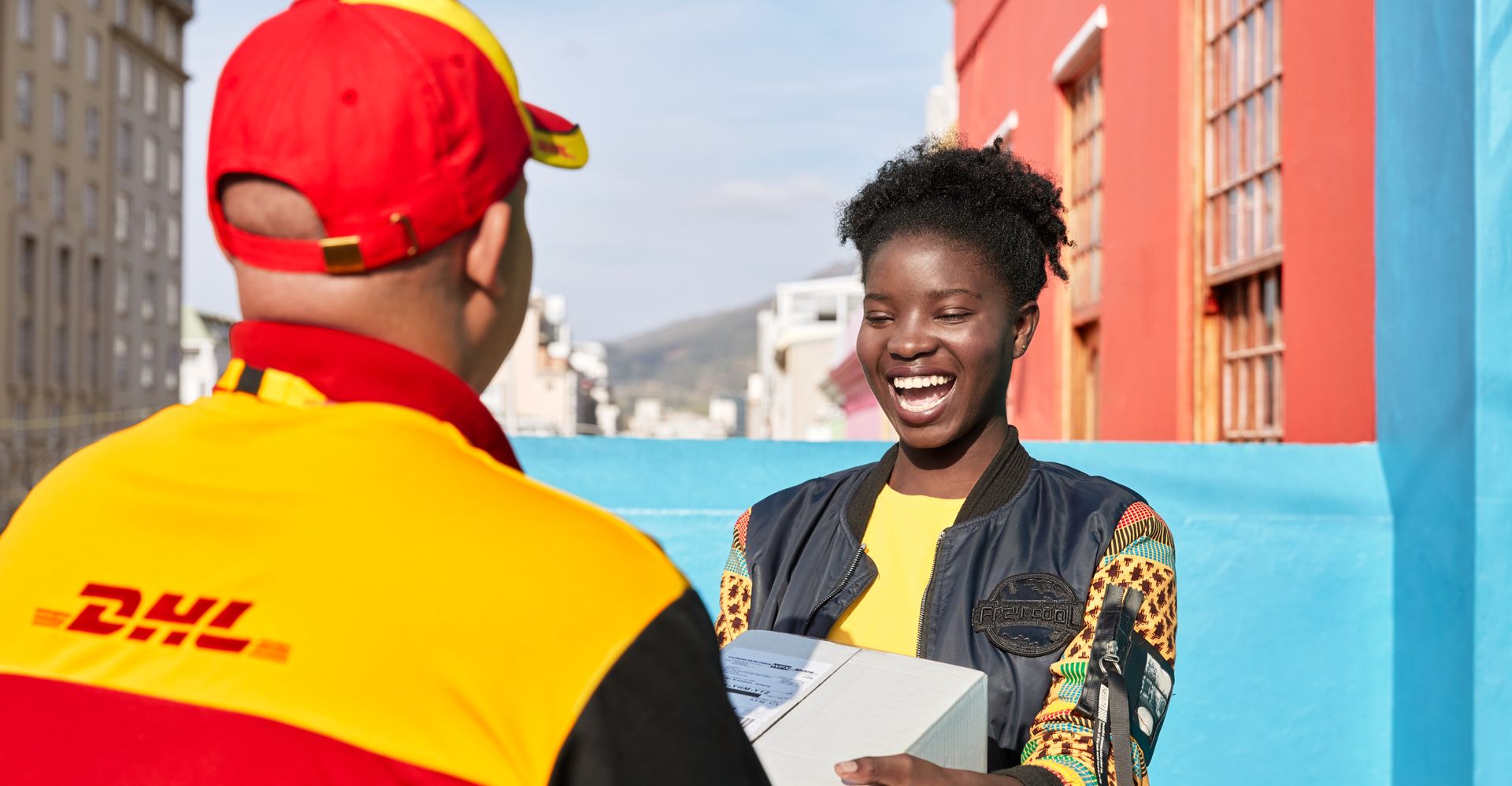 How To Send A Package Overseas - DHL Express KH | DHL Cambodia