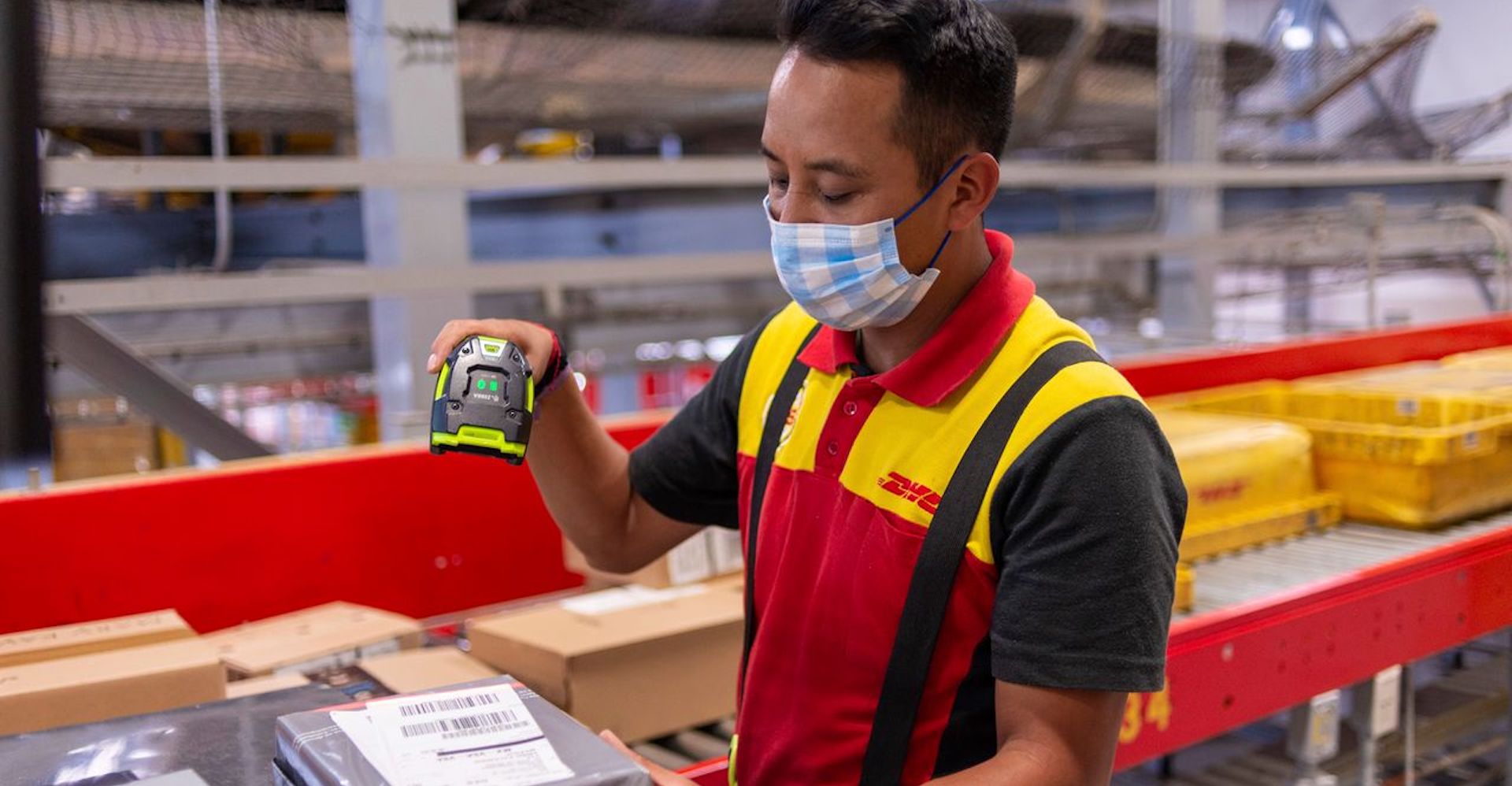 Create a shipping label for your online business with these templates ...