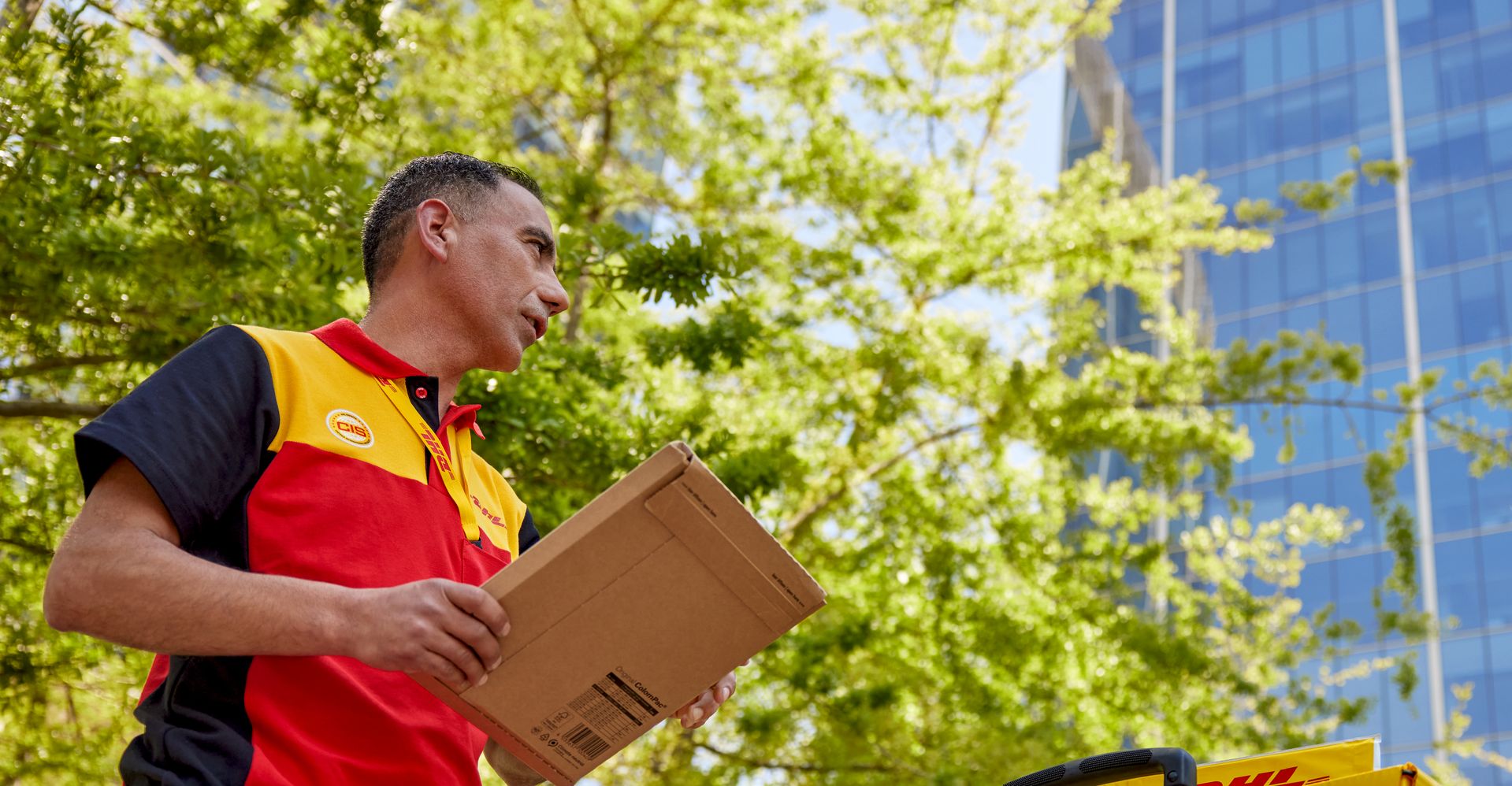 Navigating the digital bazaar | DHL Malaysia