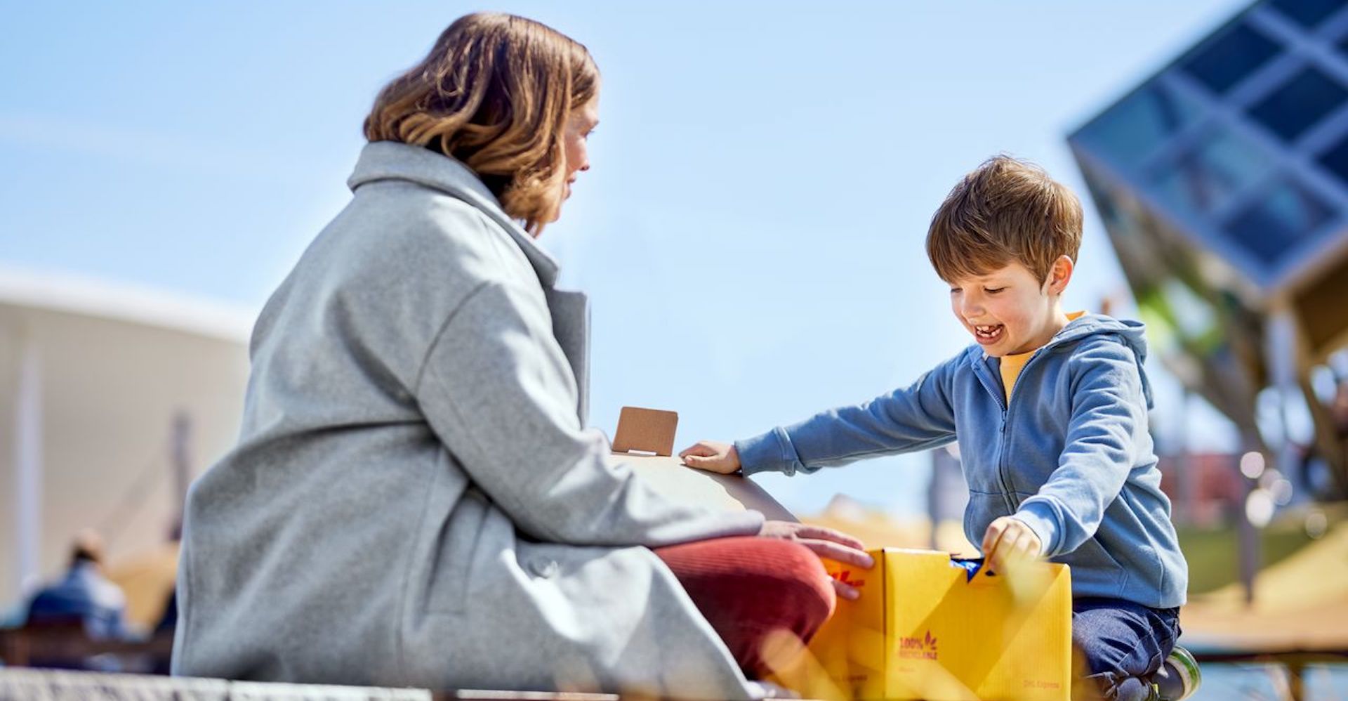 Shipping preparation: a guide to packaging materials for products | DHL ...