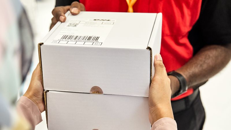 Understanding the effectiveness of influencer marketing | DHL Pakistan