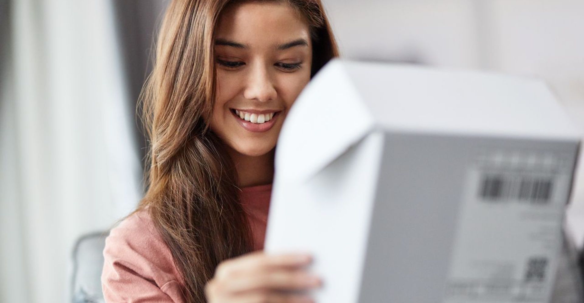 Choosing the Best Delivery Partner for E-Commerce | DHL Express Singapore