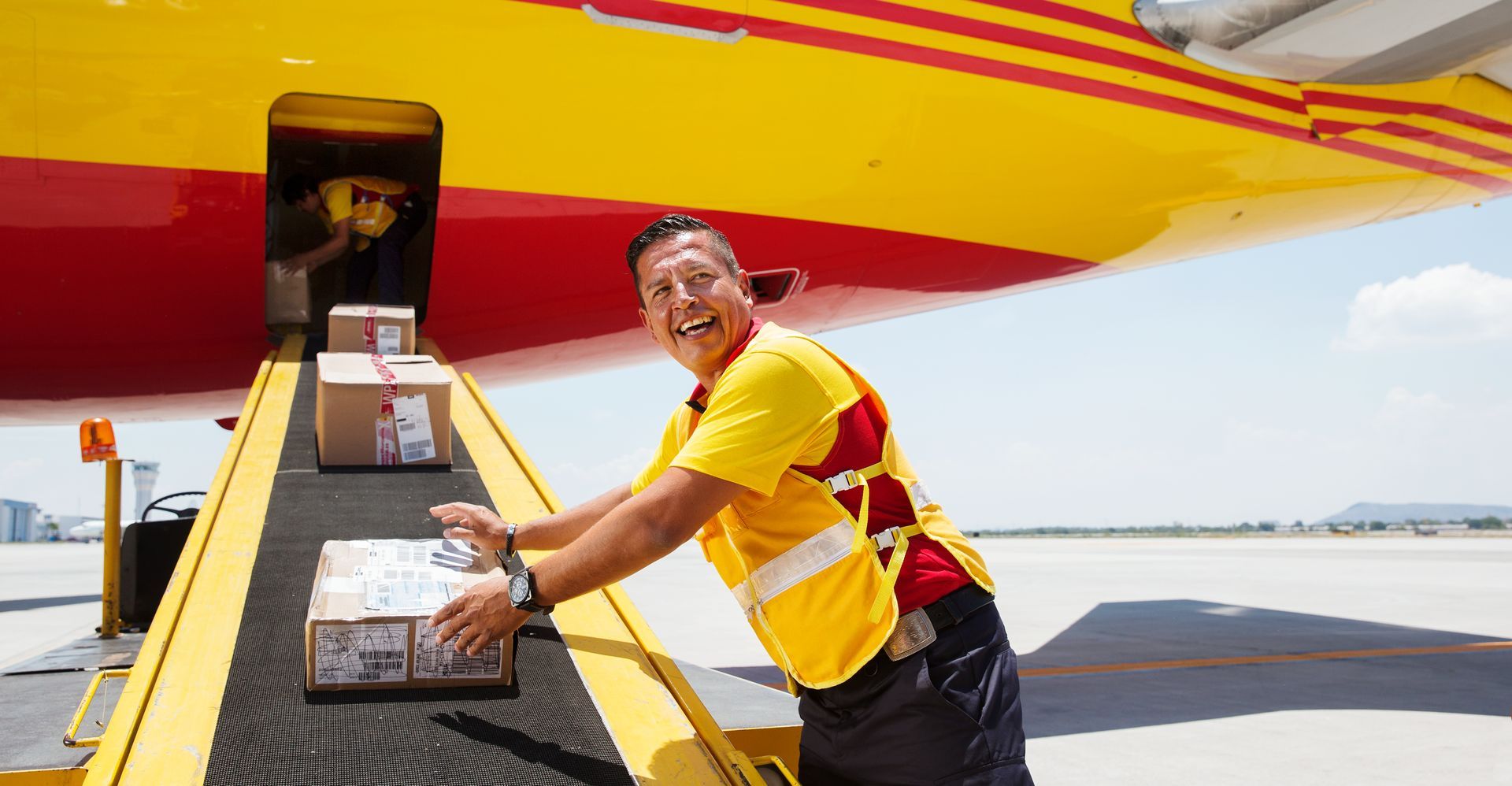 Exporting Clothes and Garments Internationally from Sri Lank | DHL Sri ...
