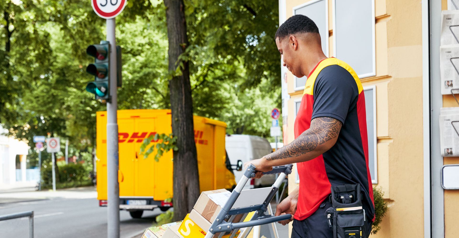 รวมทุกขั้นตอน! คำแนะนำในการส่งของไปต่างประเทศ | DHL Thailand
