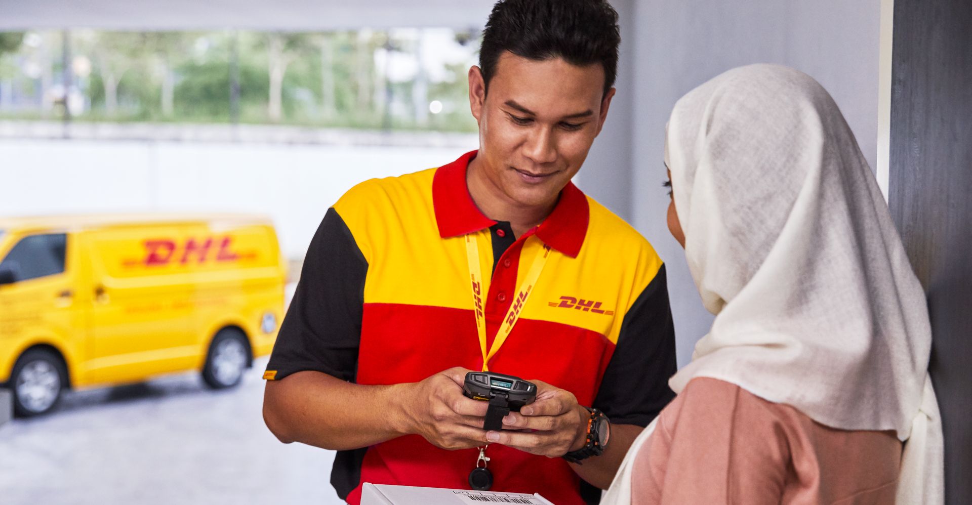 Returns management for e-commerce companies in Thailand | DHL Thailand