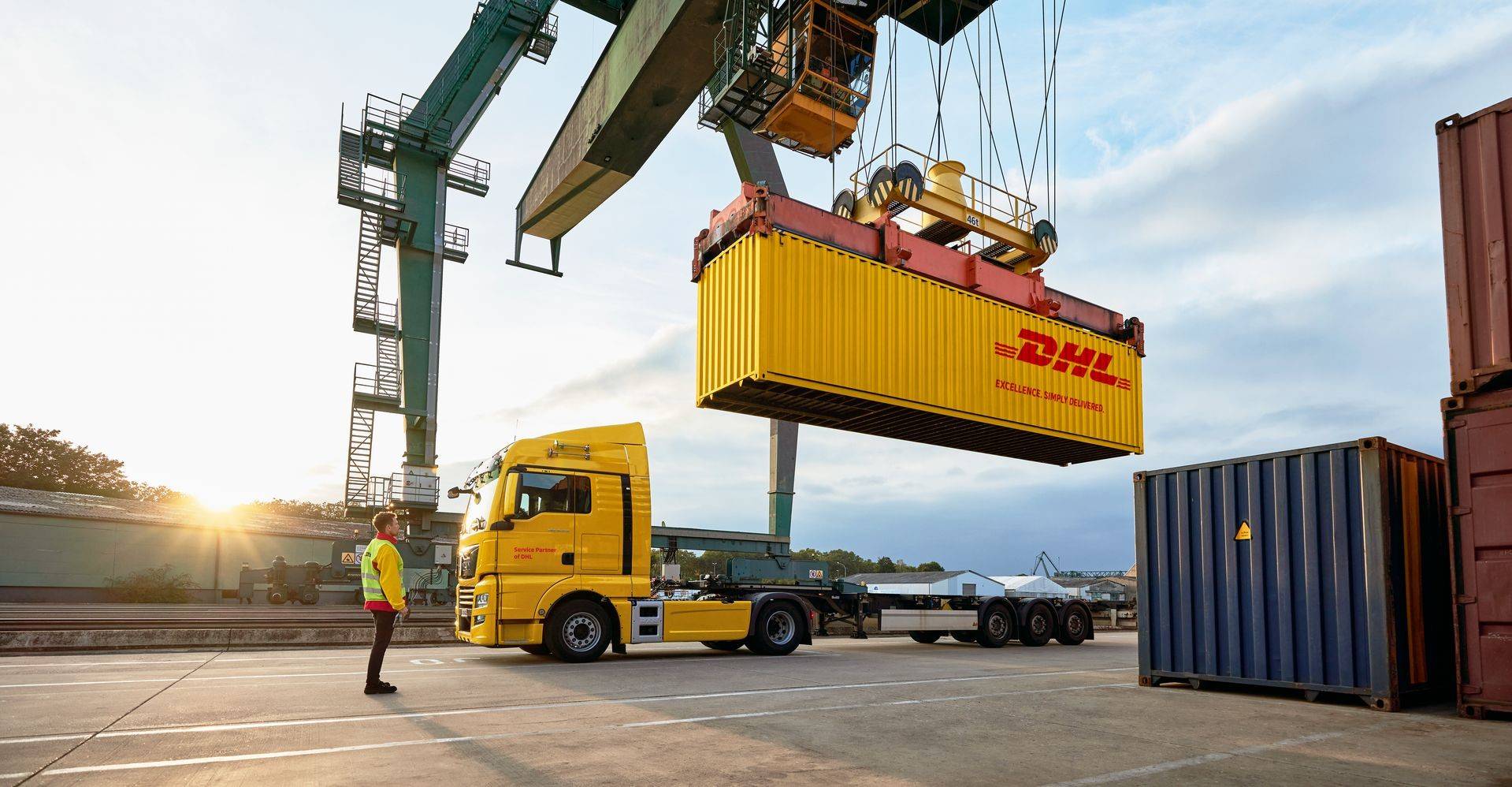 Vietnam's Key Manufacturing Hubs - DHL Express Vietnam | DHL Vietnam