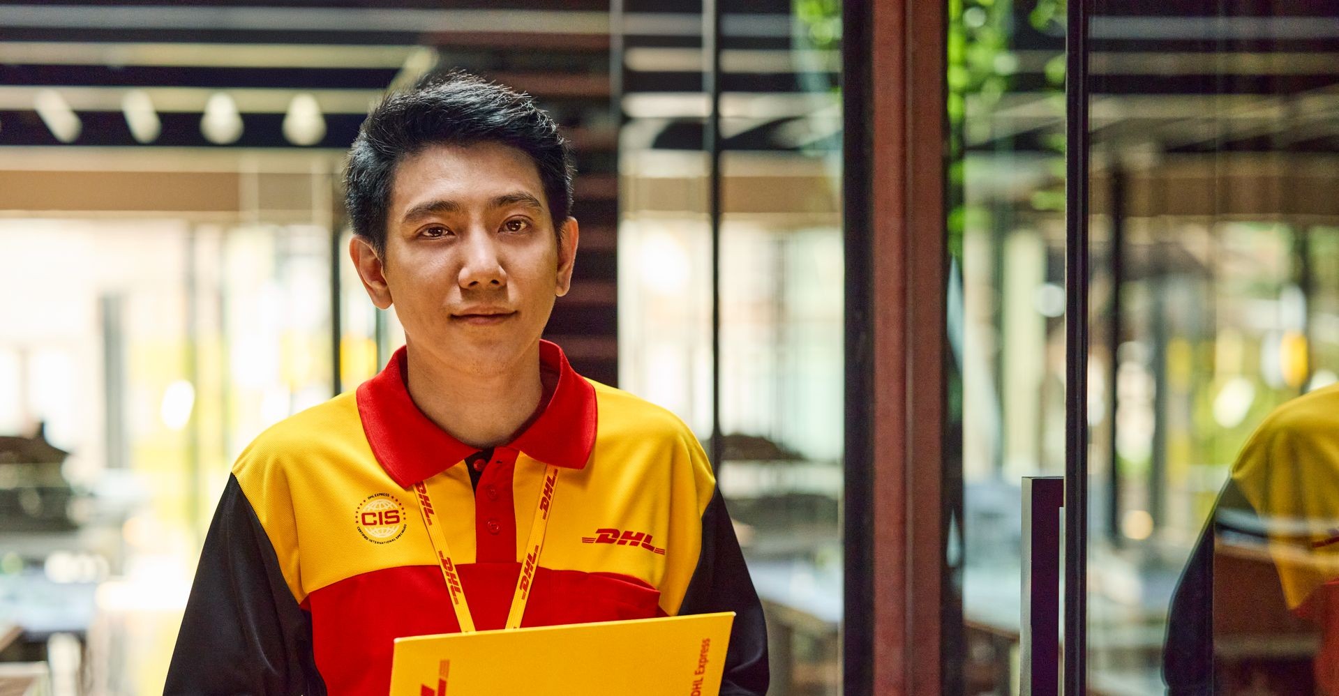 Navigating Apparel Exports to the U.S. | DHL Vietnam