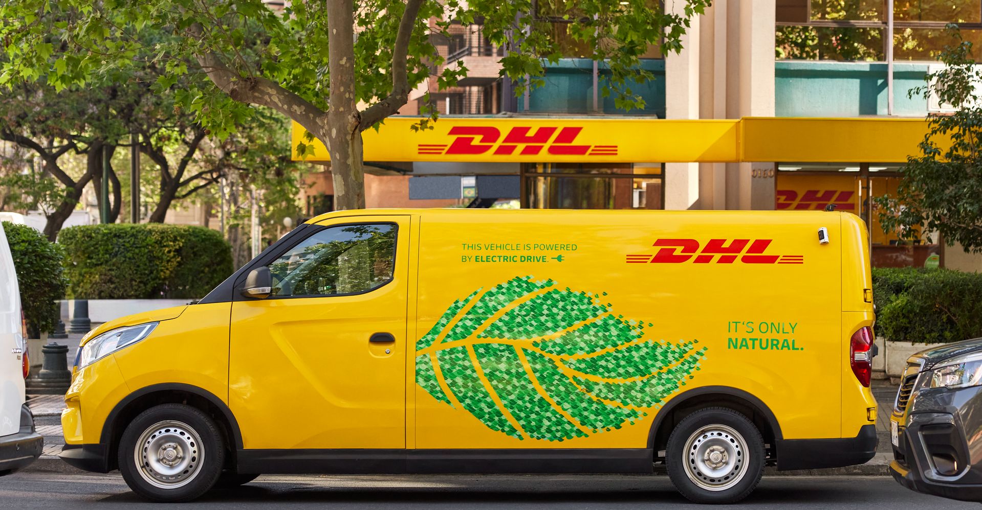 Sustainable Aviation Fuel - DHL Express Vietnam | DHL Vietnam