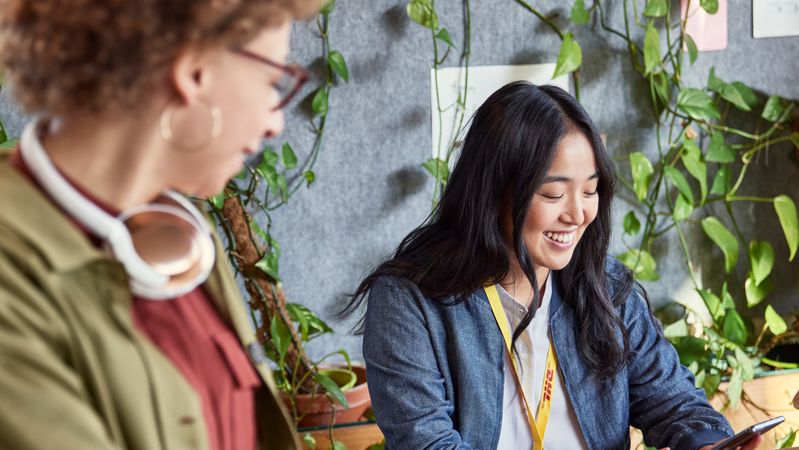 Study Abroad With DHL Student Express - DHL Express VN