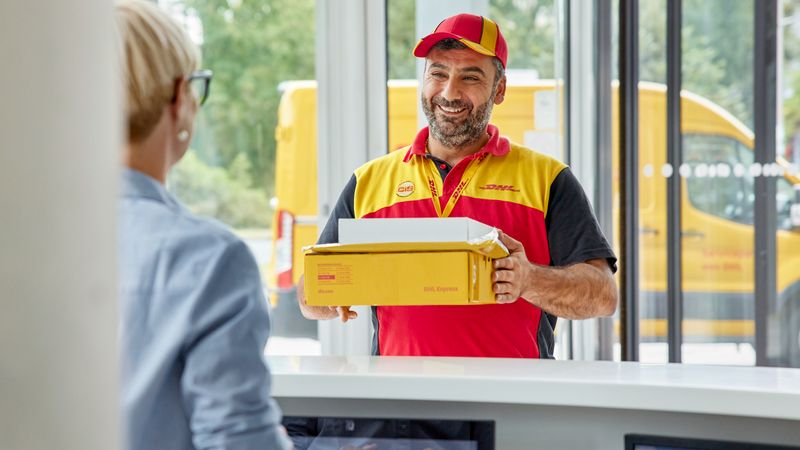 Enjoy a safe and secure international express shipping experience